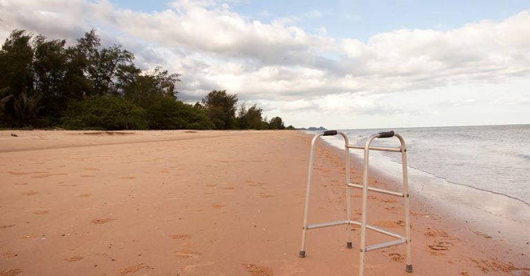Safe Tips for Use Crutches On the Beach in 2023
