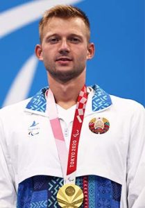 25 Famous People With Disabilities You Should Know